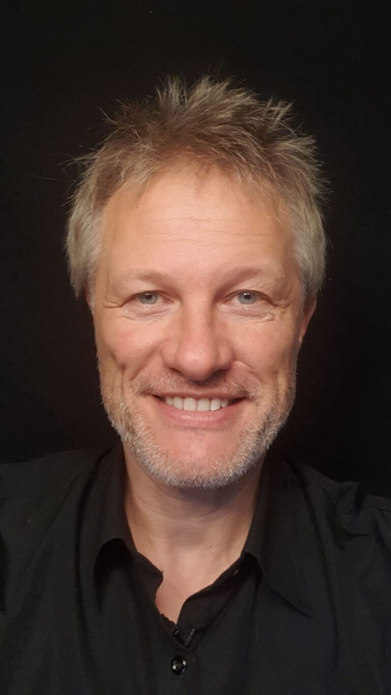 Prof. Dr. Stephan Huber
